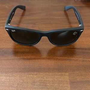 Ray-Ban | Accessories | Rayban Matte Black Wayfarer | Poshmark